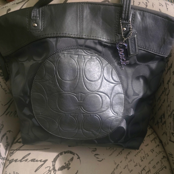Coach | Bags | Coach Laura Signature C Leather Tote Bag In Guc | Poshmark